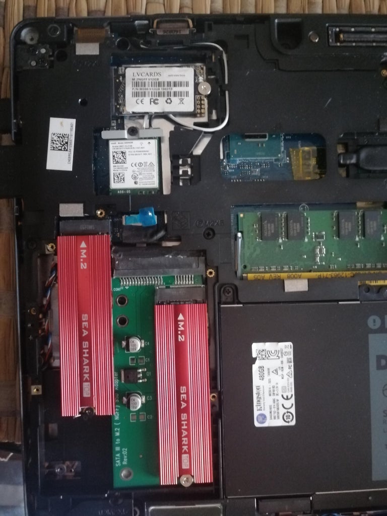 Dell Latitude E5470, E5570 и E7470; 5480, 5580 и 7480; 5490, 5590, 5491 ...